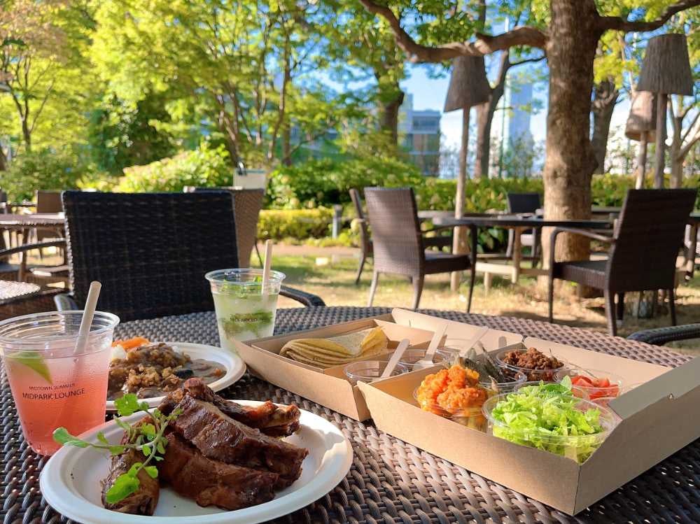 【東京ミッドタウン】都心で”夏の涼”を楽しむ 「MIDPARK LOUNGE」が期間限定オープン｜シティリビングWeb